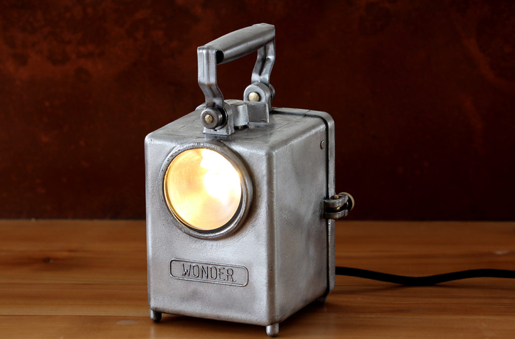 1secondtemps; création; lampe; vintage; déco; AGRAL; Wonder; industriel;